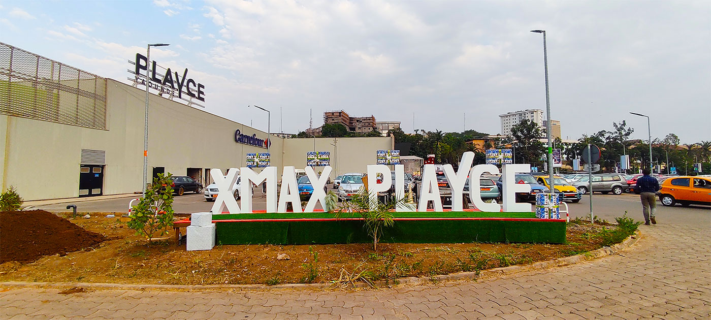 PlaYce Yaoundé lance le concours du meilleur selfie à l’estrade XMAX ...